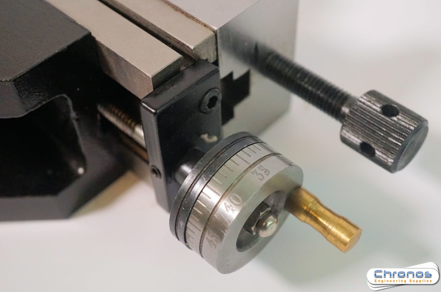 Small Vertical Milling Slide Complete With Machine Vice - Chronos ...