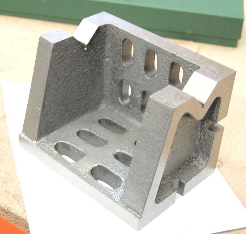 7 Inch V Angle Plate- SORRY OUT OF STOCK - Chronos Engineering Supplies