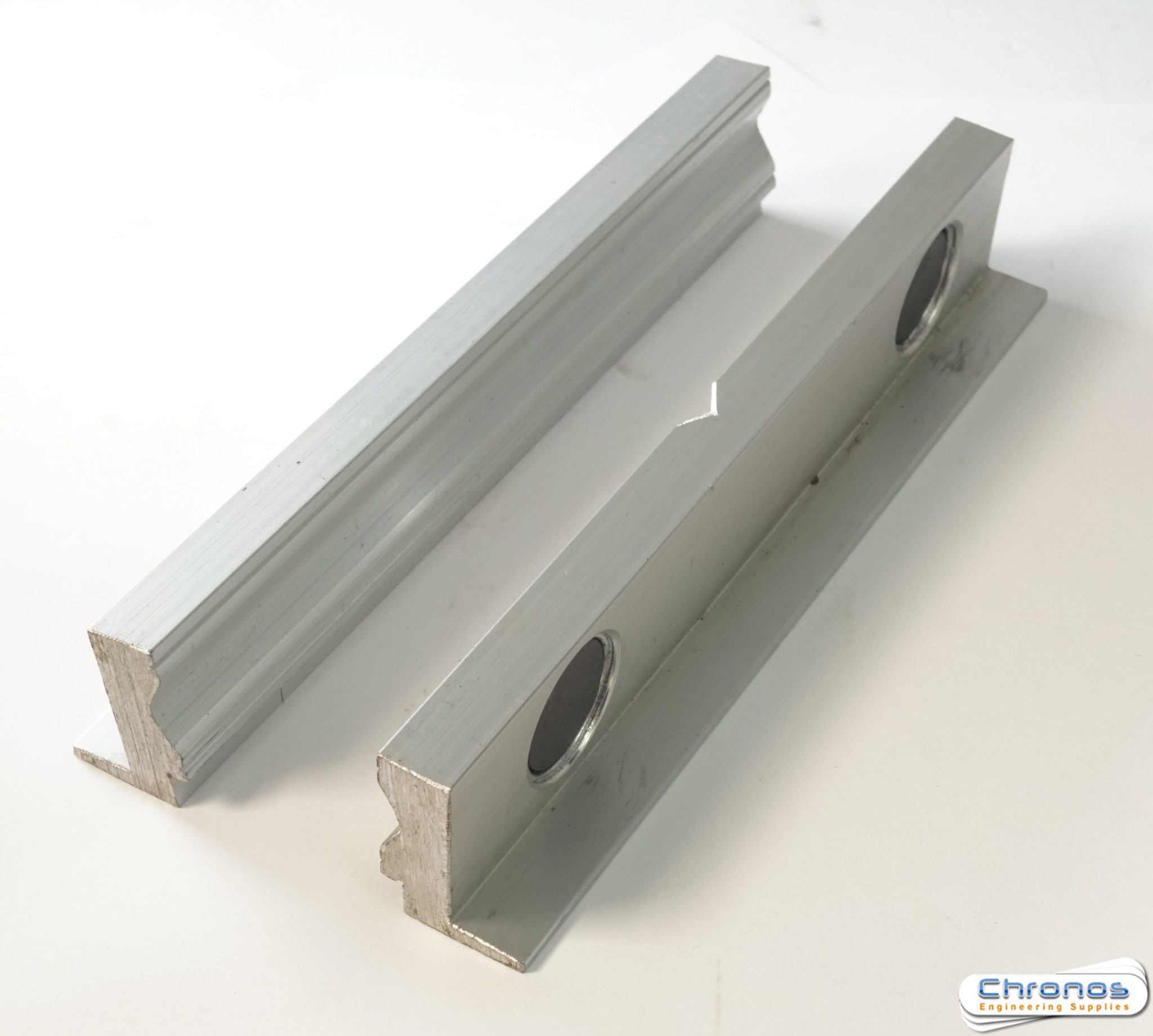 Pair of 150mm Magnetic Aluminium Vice Jaws - Chronos Engineering Supplies